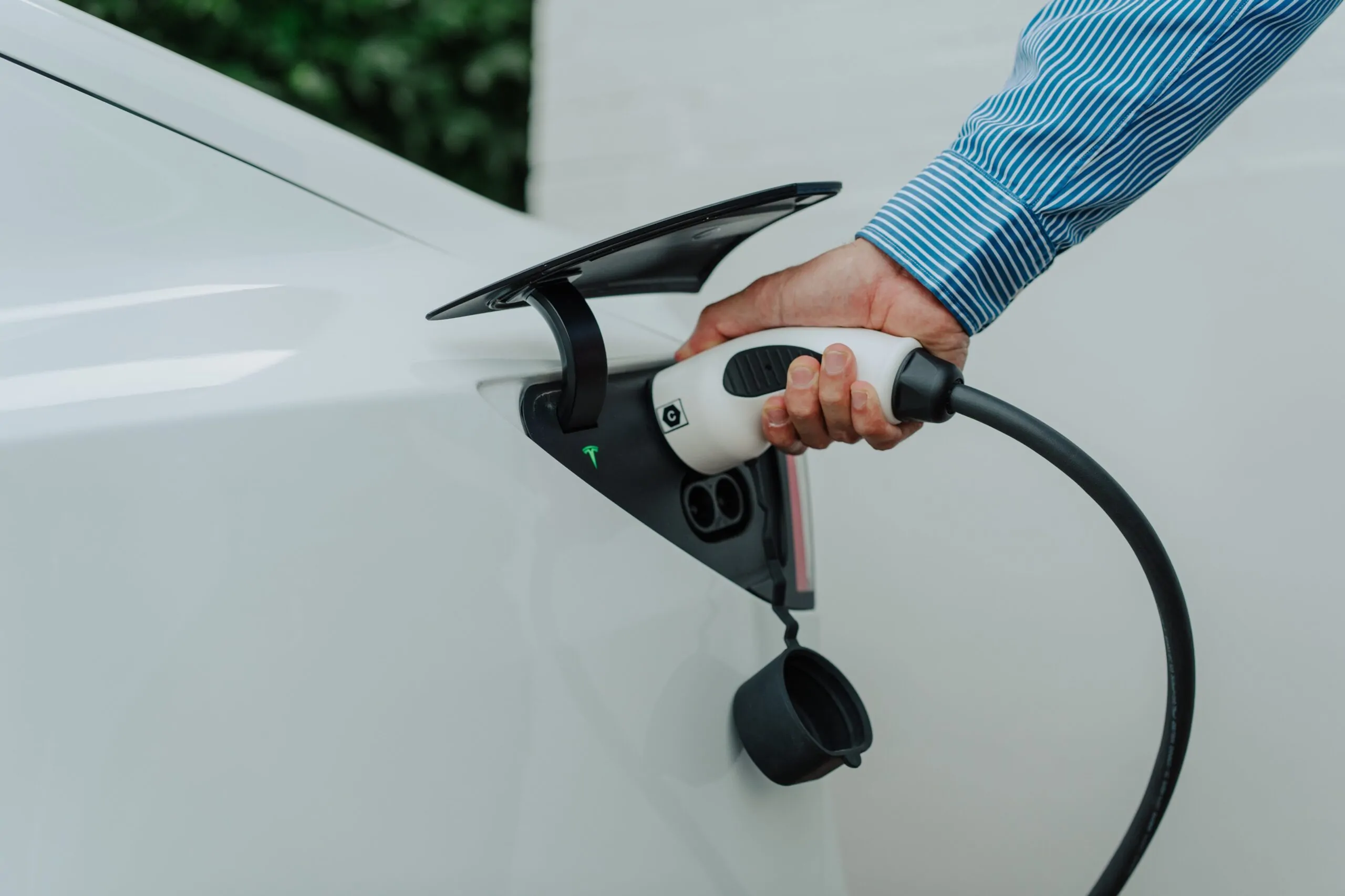 A mund të karikohen veturat elektrike përmes gjeneratorëve? - ENERGY ...
